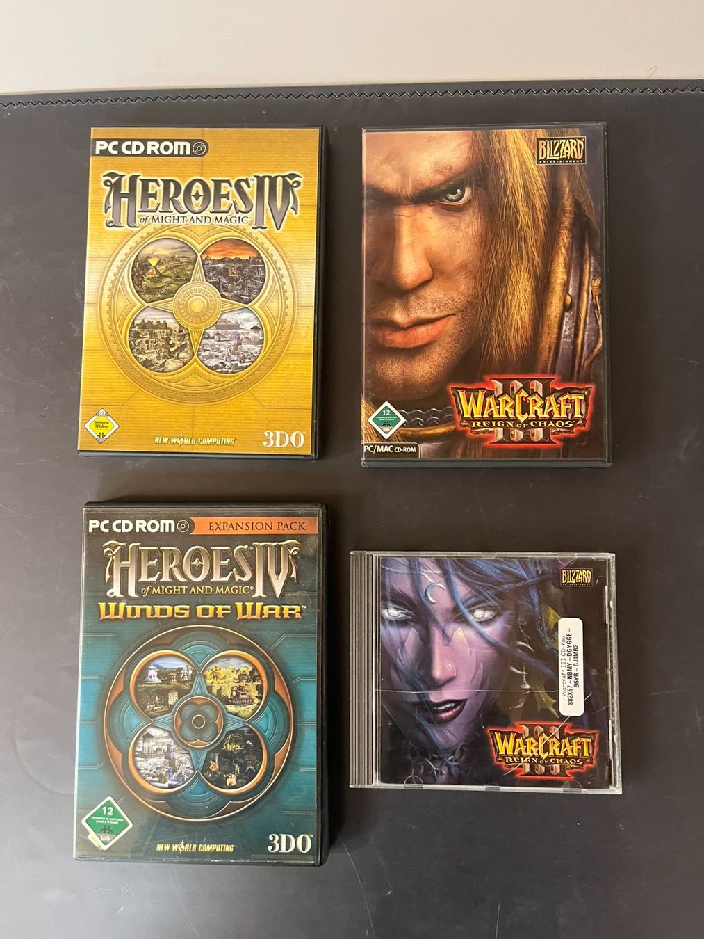 Heroes of Might & Magic IV + Warcraft III PC Games. (Gebraucht) in Bern ...