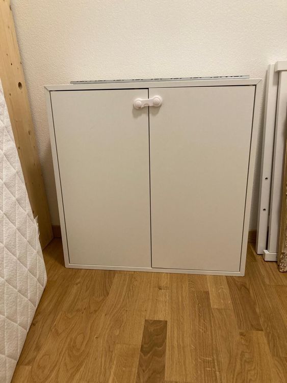 IKEA Eket inkl. Wandhalterung (ABHOLUNG BIS 30.01.2025) (Gebraucht) in Toffen für CHF 15 – nur ...