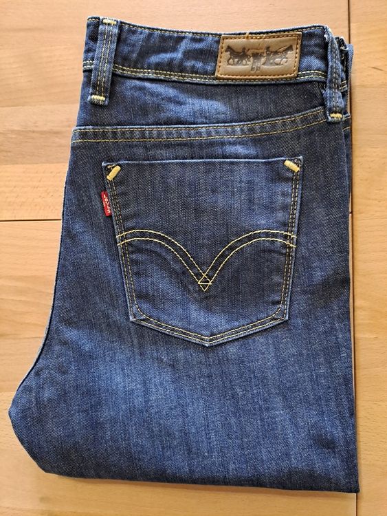 Levis 627 Straight Fit W31 L32 | Kaufen auf Ricardo