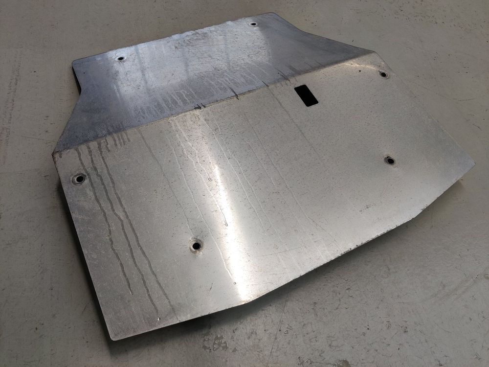 Alu-Motorschutz 4mm für VW T5/ T6 (Gebraucht) in Alpnach-Dorf für CHF ...