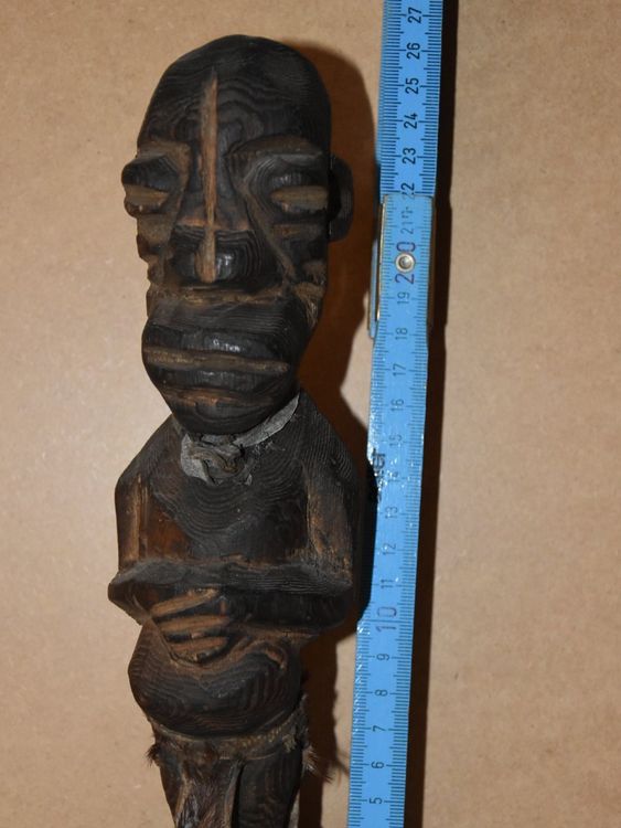 AFRIKANISCHE HOLZ SKULPTUR ANTIK ETHNOLOGIE~1900 (Gebraucht) in Wohlen AG für CHF 10 – mit ...