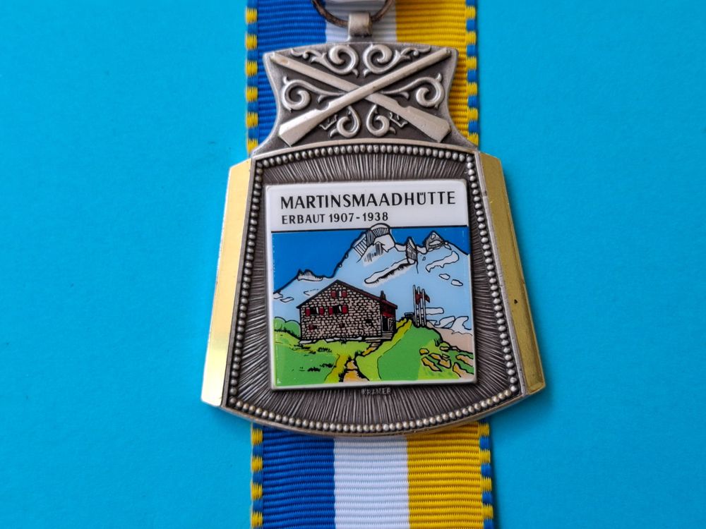 Martinsmaad Hütte (H503) (Gebraucht) in Altdorf UR für CHF 0.9 – mit Lieferung auf Ricardo kaufen