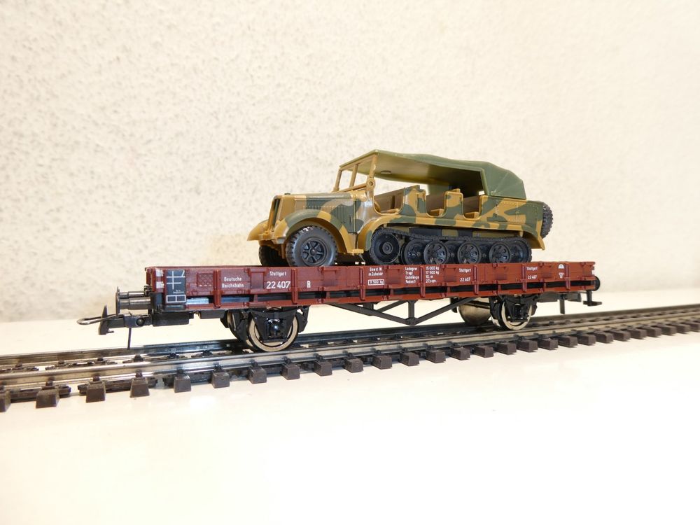 Roco Güterwagen DRG Soldaten Kettenfahrzeug HO 894 | Kaufen auf Ricardo