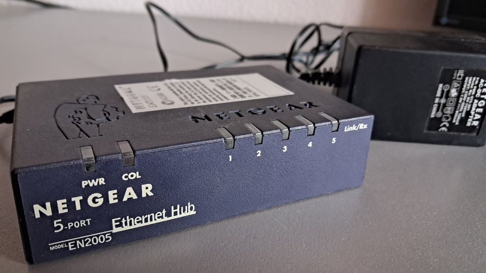 5-Port Ethernet Hub (Gebraucht) in Steckborn für CHF 1 – mit Lieferung ...