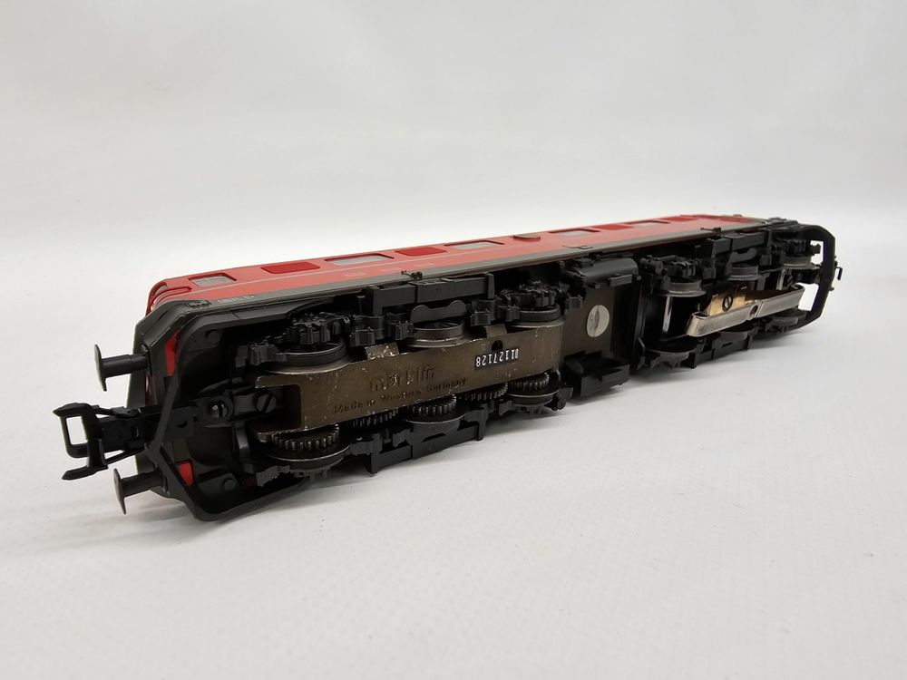 N4 Märklin 3636 Jubiläums-Lokomotive 700 Jahre Eidgenossens. (Gebraucht) in Toffen für CHF 101 ...
