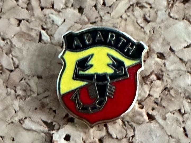 Abarth Auto Pin (Gebraucht) in Gutenswil für CHF 4 – mit Lieferung auf Ricardo kaufen