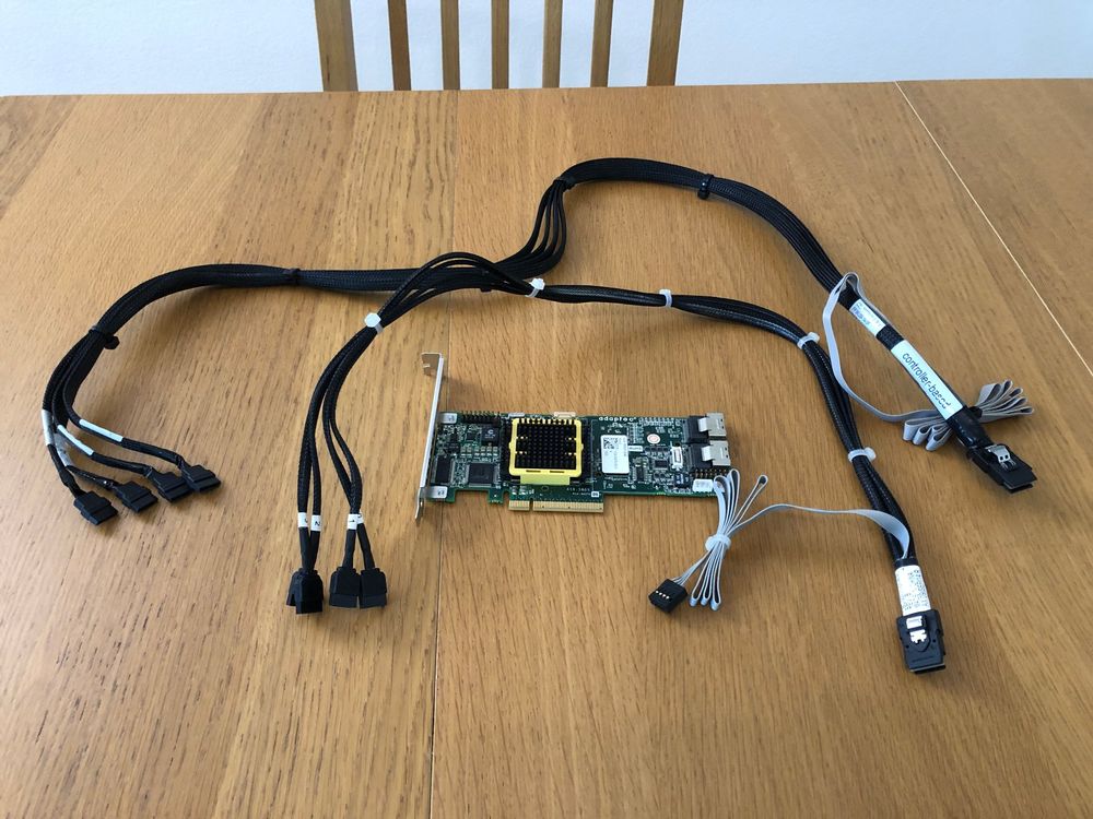 Adaptec ASR-5805 SAS RAID Controller (PCA-00275-05-D) (Gebraucht) in ...