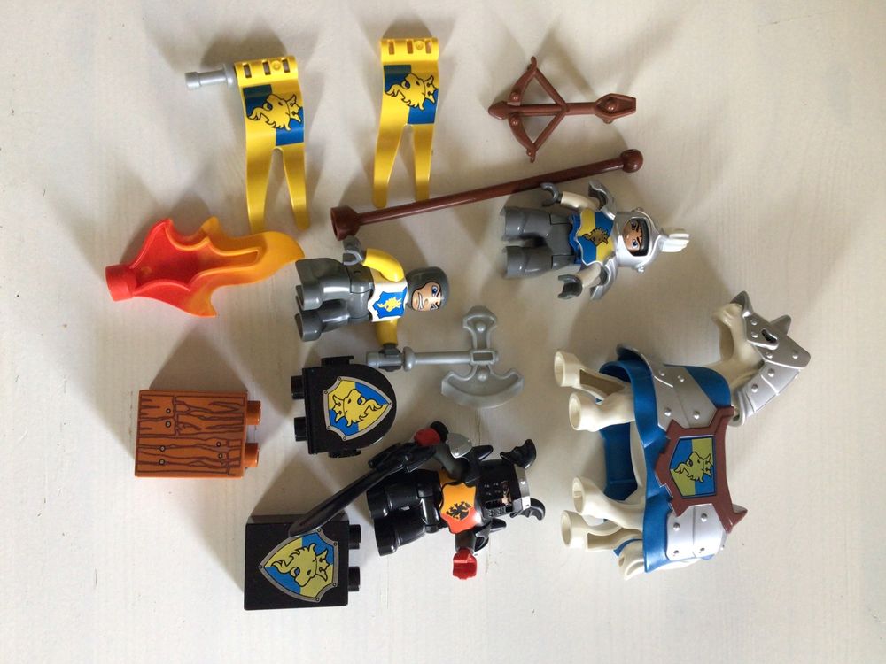 Lego Duplo Ritter Figuren mit Schilder und andere | Kaufen auf Ricardo
