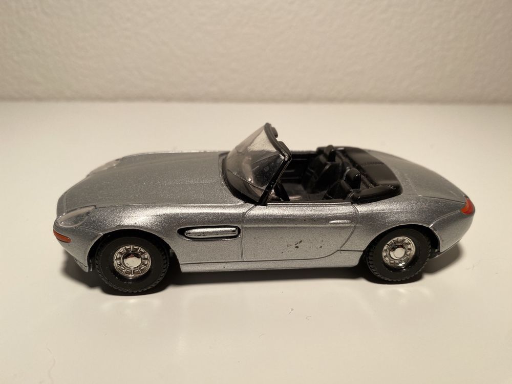 Corgi 007 BMW Z8 (Gebraucht) in Winterthur für CHF 4 – mit Lieferung ...