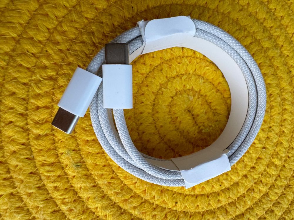 iPhone 15-16 Kabel 2 Meter (Neu und originalverpackt) in Buttikon SZ ...