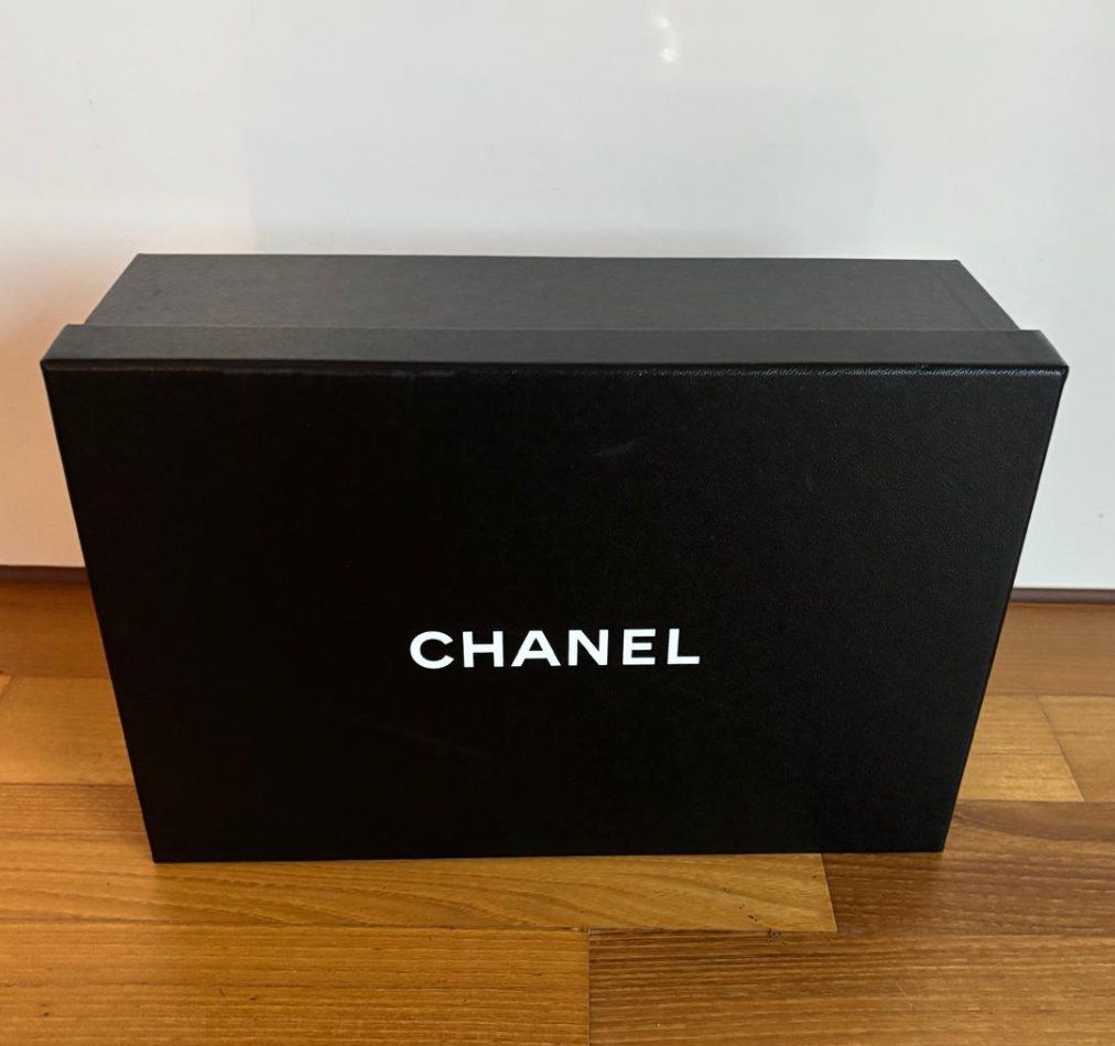 💖 Chanel Box / Schachtel (Gebraucht) in Steinhausen für CHF 29 – mit ...