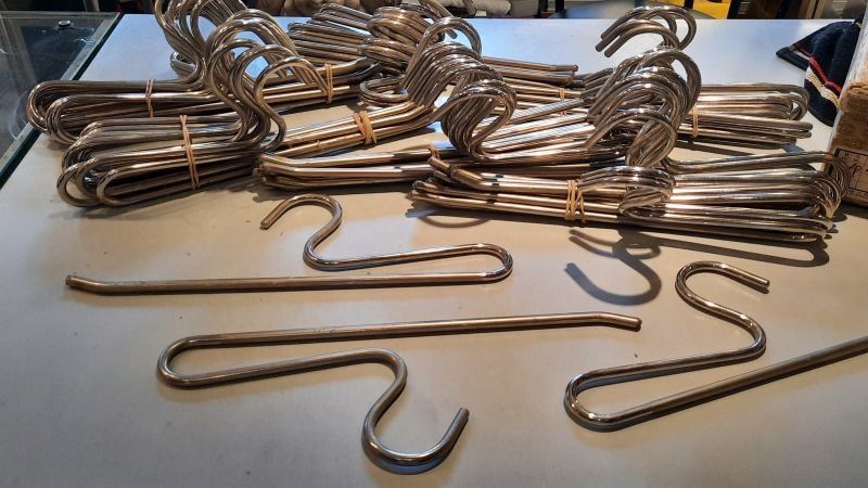 60 Stück - Bügel - Hosenbügel - Metallbügel - Kleiderbügel | Kaufen auf ...