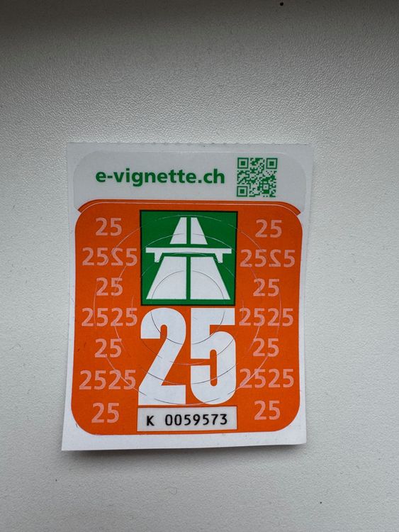 Autobahnvignette 2025 (Neu und originalverpackt) in Aarau für CHF 38 – mit Lieferung auf Ricardo ...