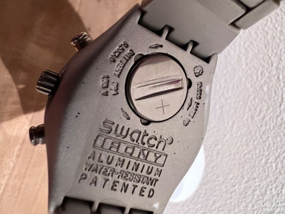 Swatch Swiss irony Aluminum Vintage Unisex AG2002 Chrono uhr (Gebraucht ...
