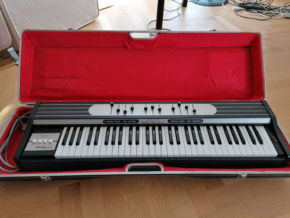 Elka Rhapsody 610 String Synthesizer | Kaufen auf Ricardo