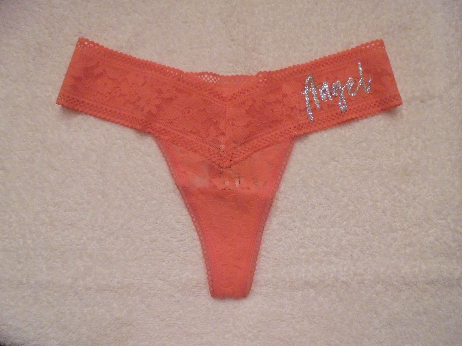 VICTORIA'S SECRET LACIE THONG, S, NEU (Neuf avec emballage d'origine) à ...