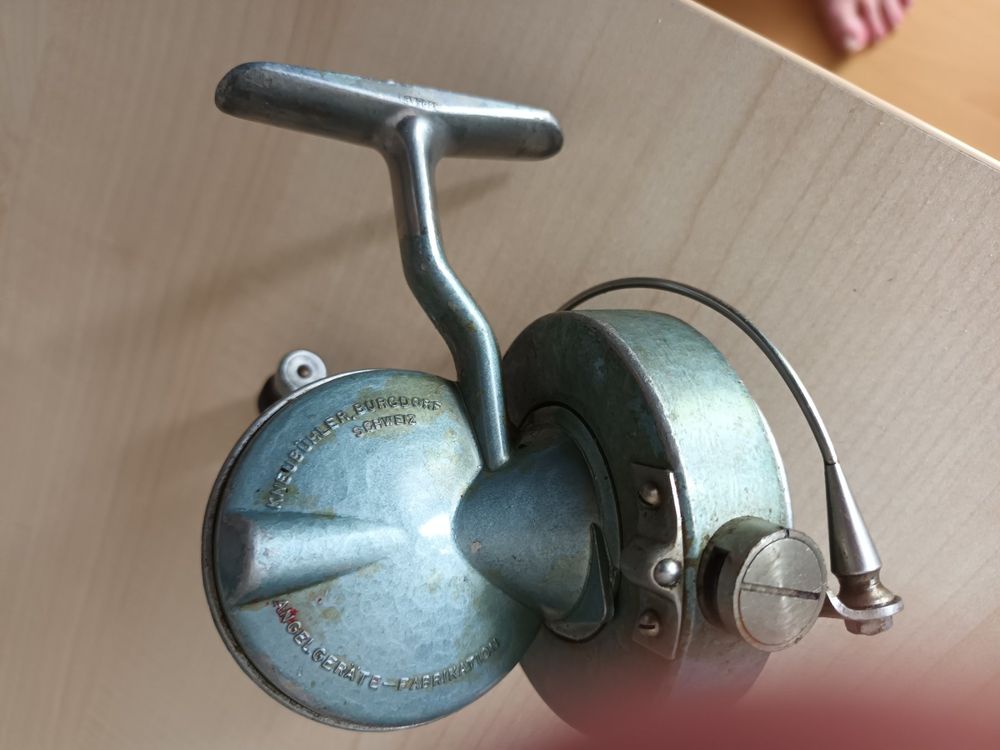 Fischerrolle Fix-Reel (Gebraucht) in Benken SG für CHF 23 – mit ...