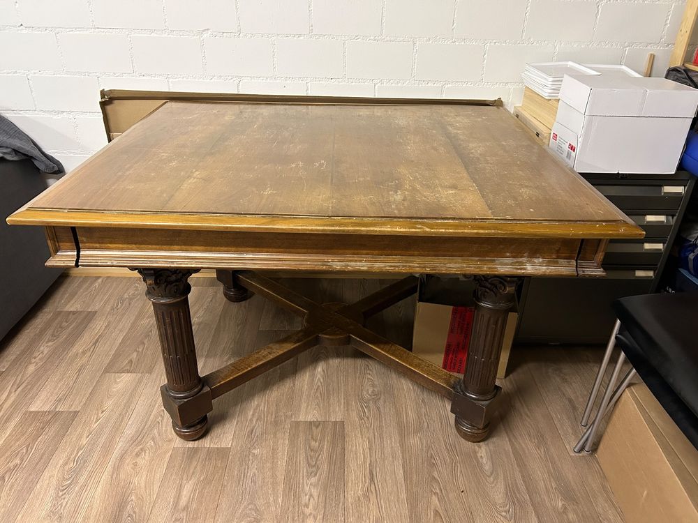 Massiver Holztisch | Kaufen auf Ricardo