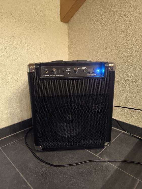 ION Block Rocker Bluetooth Partylautsprecher | Kaufen auf Ricardo