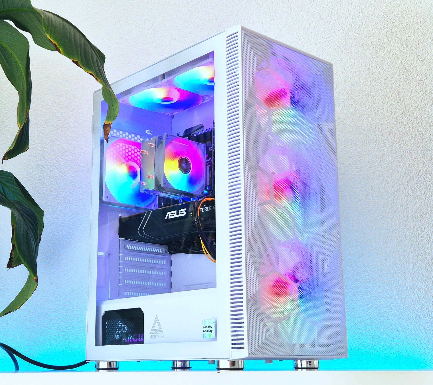 Nvidia Gaming PC / 32GB Ram /1TB SSD /Fortnite,GTA... Win11 (Neu und ...