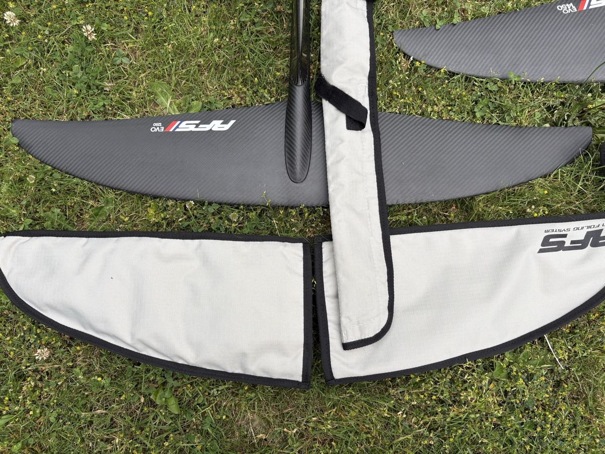 AFS Evo Wingfoil Kit inkl. zusätzlichem Front Wing (D'occasion) à ...