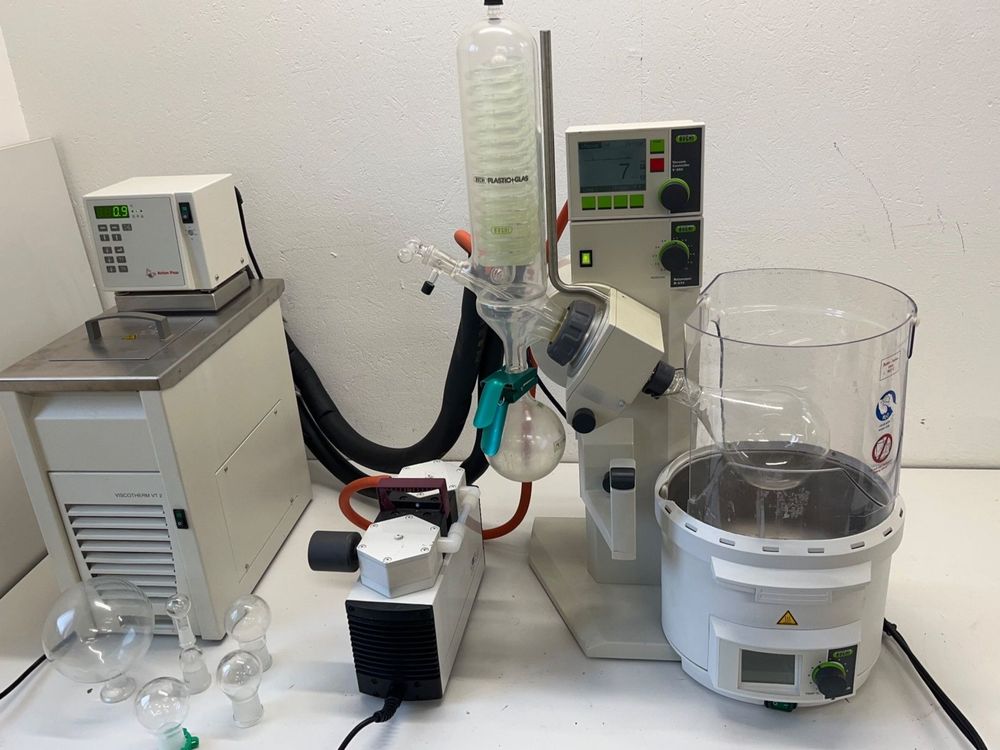 Büchi R210 Rotavapor Set mit Vakuumpumpe und Chiler | Kaufen auf Ricardo