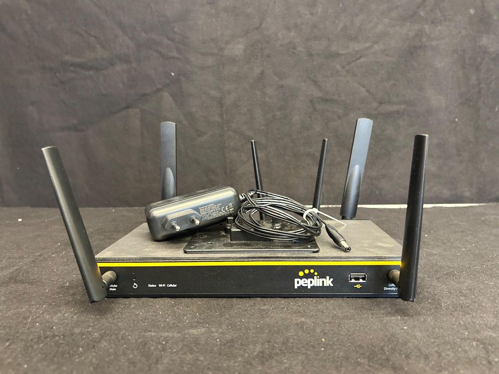 Peplink Balance 20X 4G LTE Router Dual-SIM WAN WiFi | Kaufen auf Ricardo