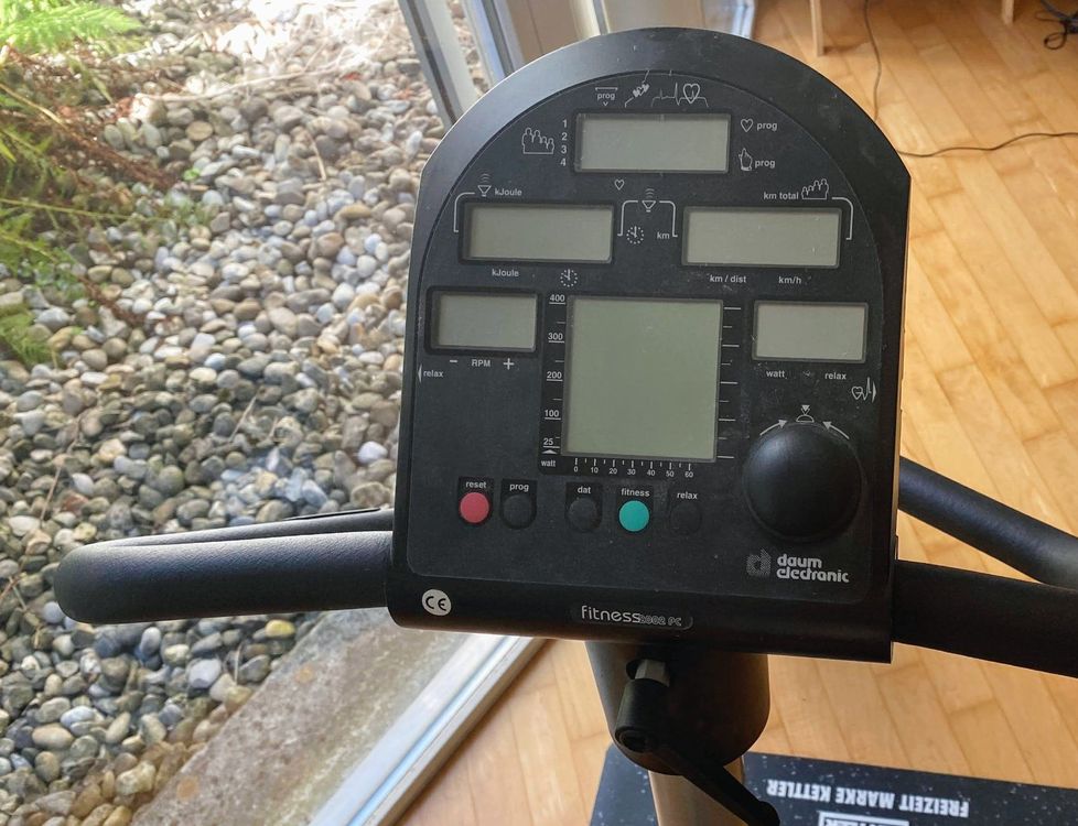 Daum ergo bike Fitness 2002 PC Hometrainer ab 1.- SFr (Gebraucht) in Wohlen b. Bern für CHF 2 ...