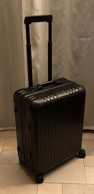 Rimowa: Original Cabin Plus - Black - Aluminum (Gebraucht) in Baar für ...