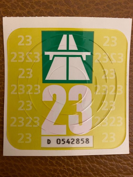Autobahnvignette 2023 (Neu und originalverpackt) in Sirnach für CHF 35 – mit Lieferung auf ...