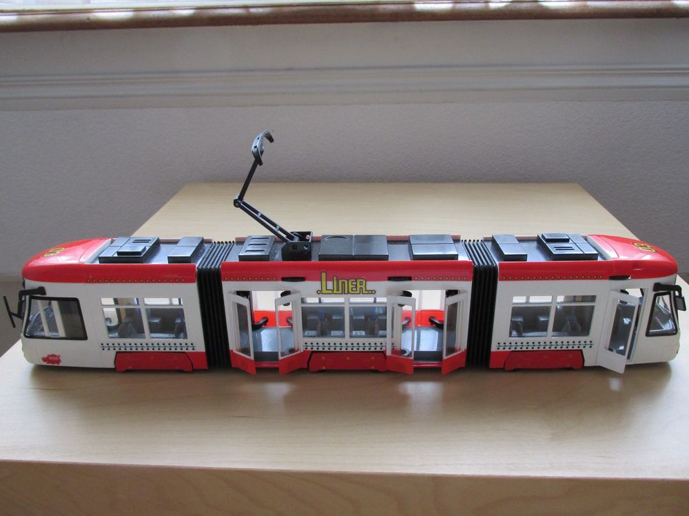 Tram / Spielzeugtram von Dickie Toys / Majorette | Acheter sur Ricardo
