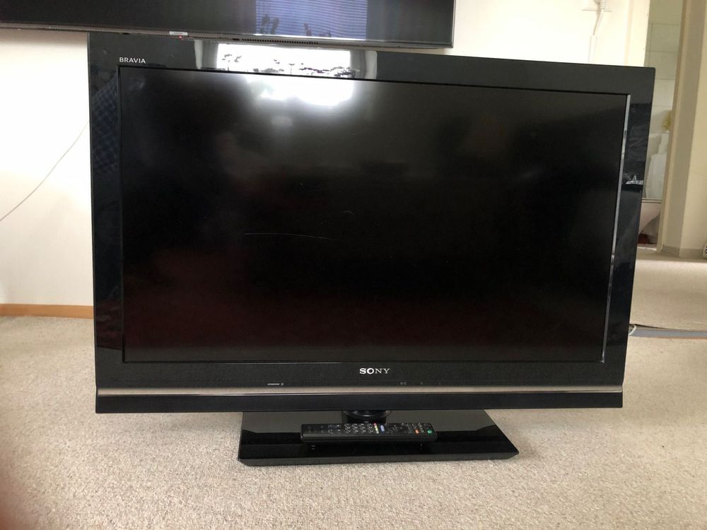 Fernseher Sony Bravia (Gebraucht) in Waldenburg für CHF 10 – mit ...