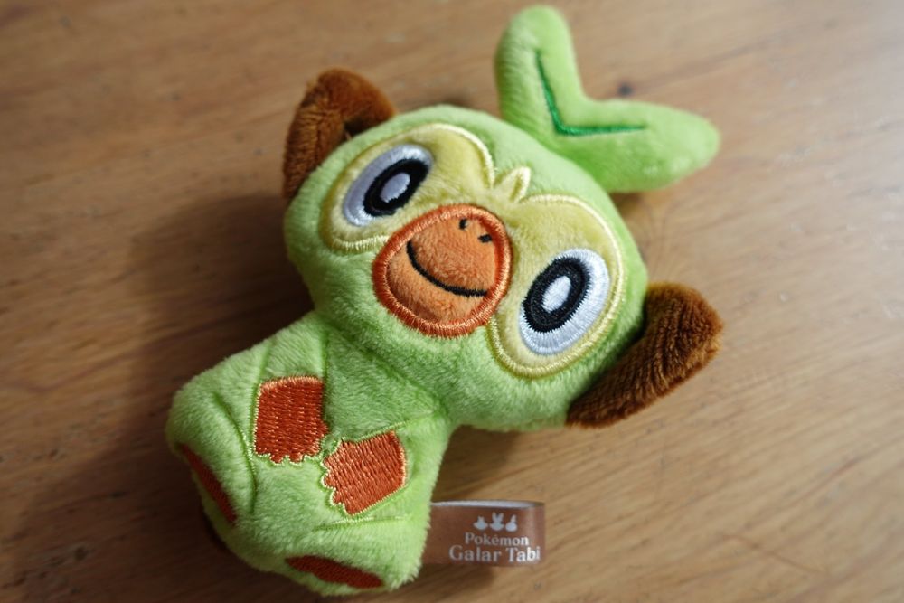 Pokemon Galar Starter Plüsch Anhänger - Chimpep | Kaufen auf Ricardo