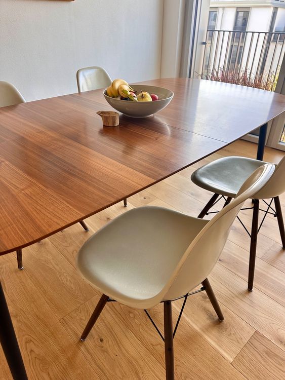 Schöne Eames Chair Gebraucht Bild