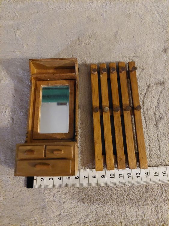 Ältere 2-teilige Garderobe von Bodo Hennig fürs Puppenhaus (Gebraucht ...