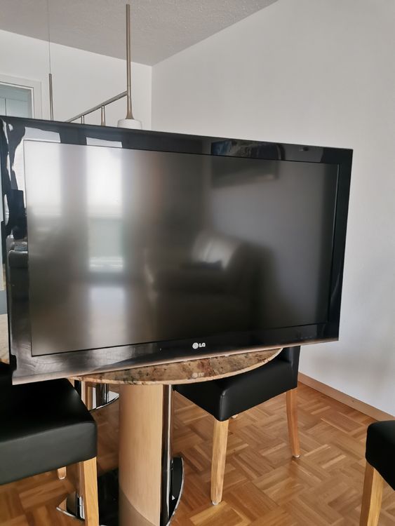 Mae Fernseher 37 Zoll