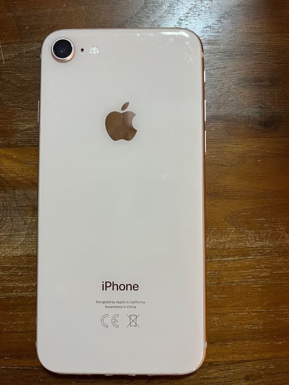 iPhone 8 rosa / rosé 64GB (Gebraucht) in Oetwil an der Limmat für CHF ...