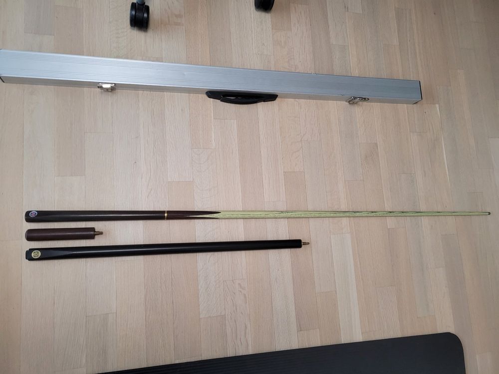 Snooker Queue Riley (Gebraucht) in Birmensdorf für CHF 26 – mit ...