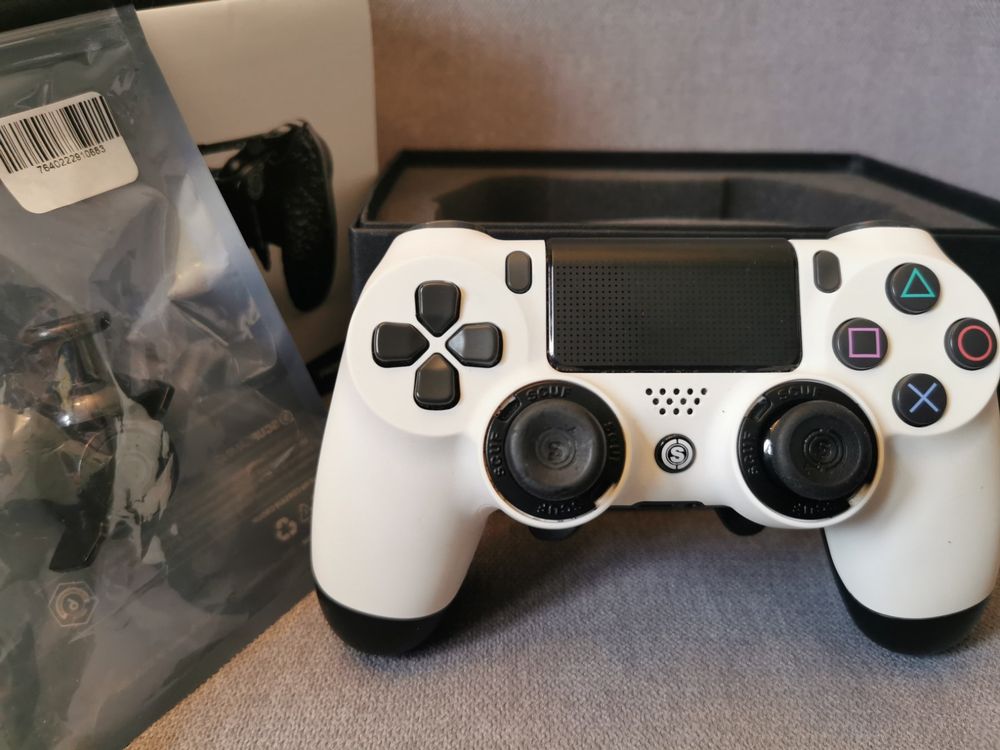 Scuf Infinity Pro Controller (PC, PS4)inkl Ersatz Thumbstick (Gebraucht) in Zürich für CHF 31 ...