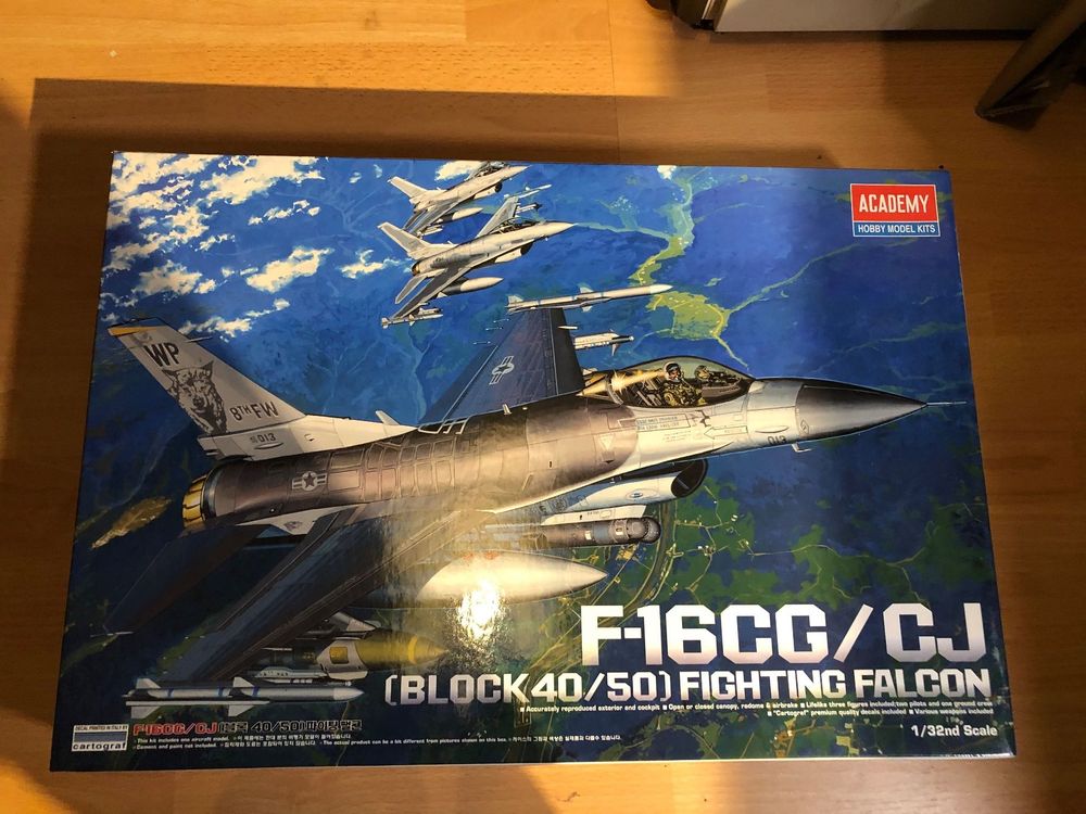 1/32 Academy F-16CG/CJ Falcon | Kaufen auf Ricardo