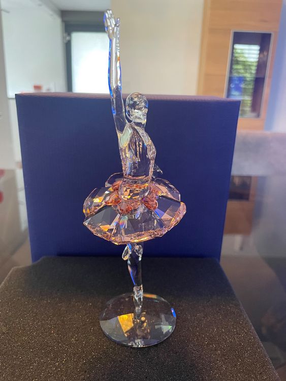 Swarovski Ballerina NP.450.- (Neu und originalverpackt) in Triesen für ...