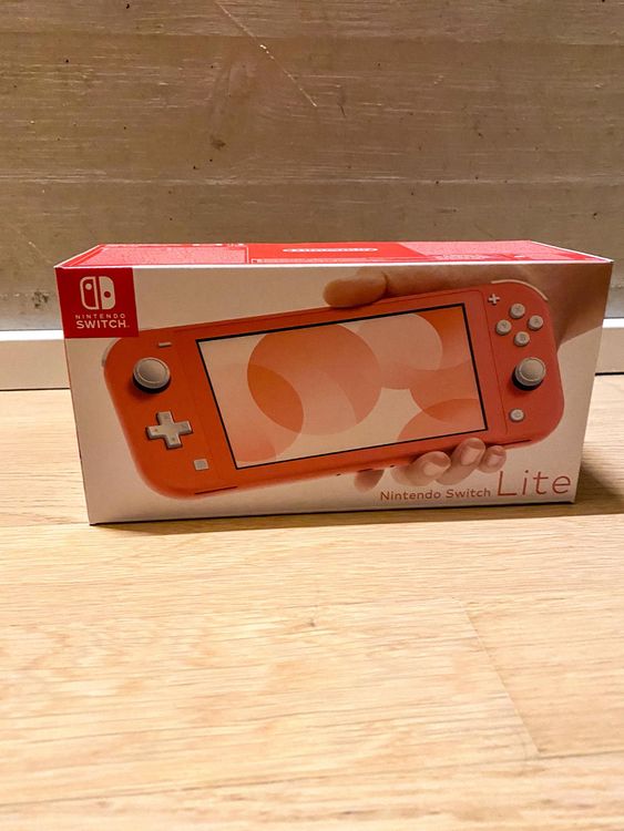 Nintendo Switch Lite - Coral | Kaufen auf Ricardo