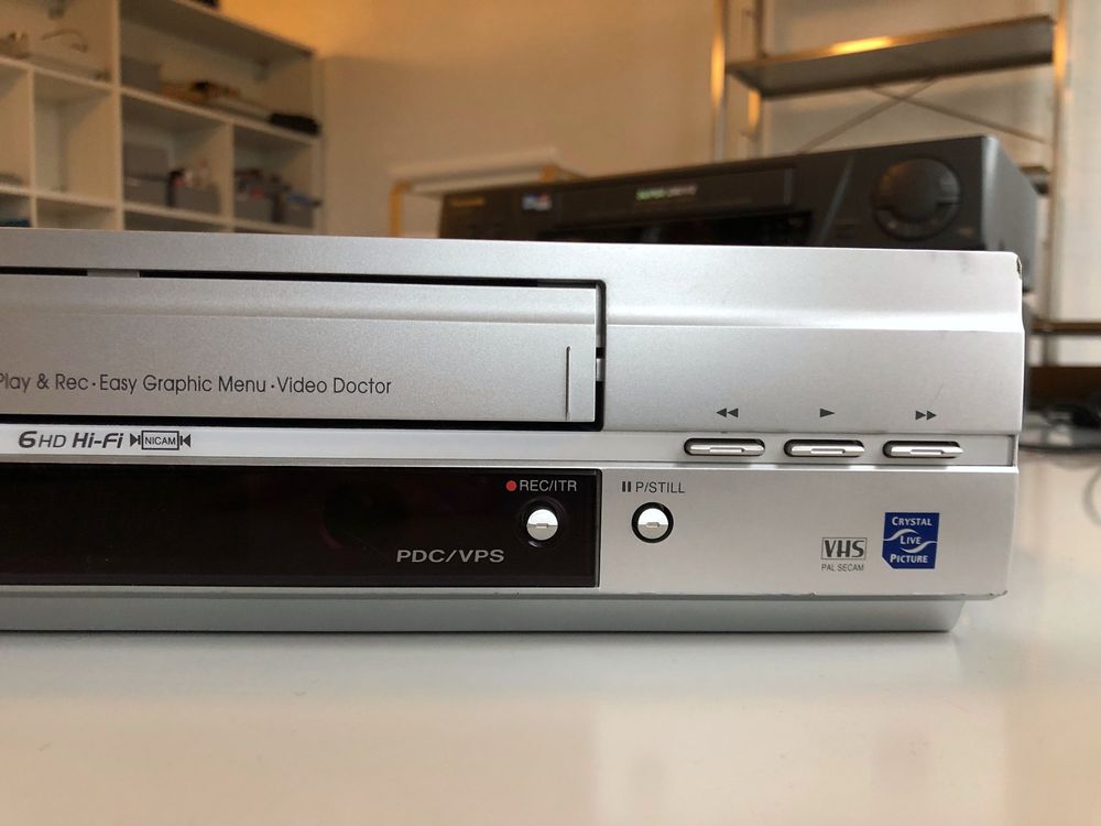 LC GC965NS Video Recorder VHS mit Fernbedienung. (Gebraucht) in Egg b ...