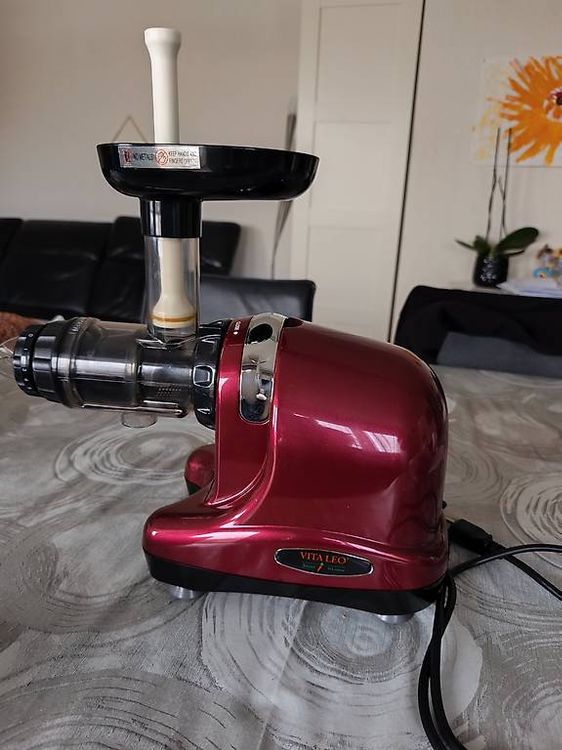 Extracteur de jus Vitaleo (D'occasion) à Sullens pour CHF 130 – retrait ...
