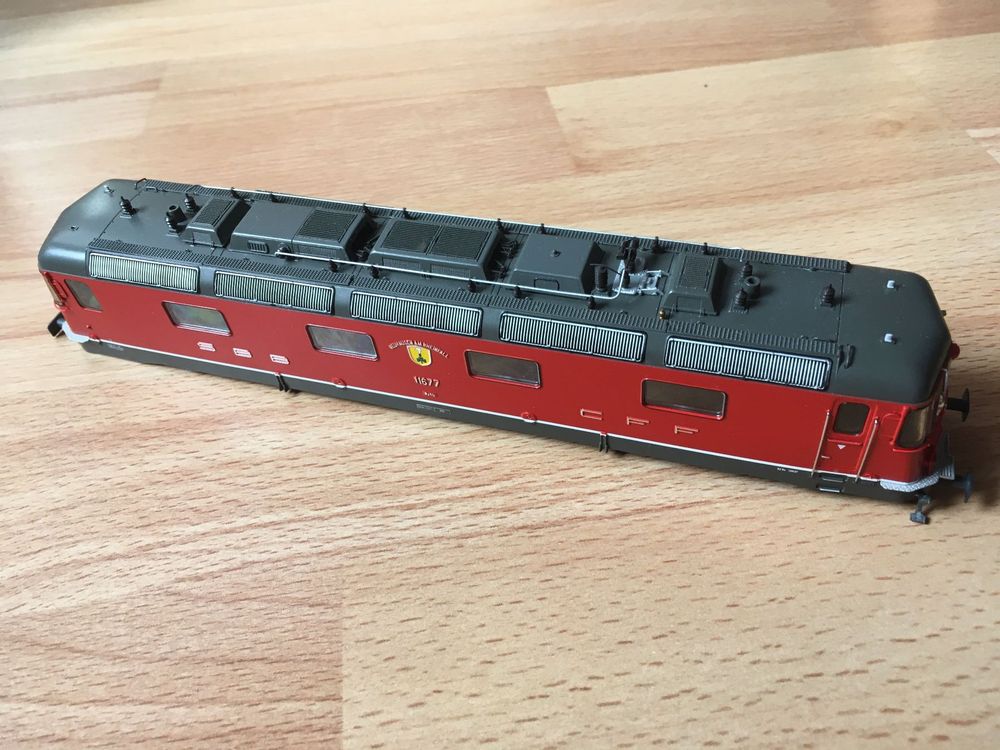 Roco 72598 SBB Re 6/6 11677 Gehäuse (Difettoso) a Basel per CHF 51 ...