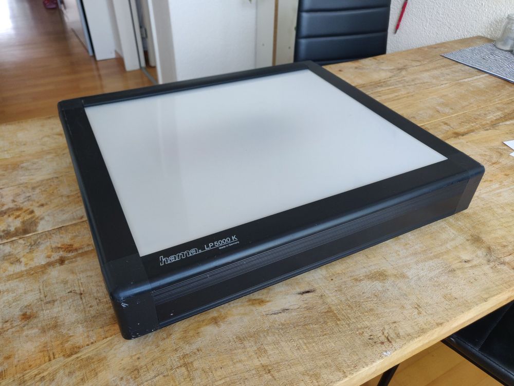 Leuchtkasten - Hama lp 5000 k (Gebraucht) in Zürich für CHF 2 – nur ...