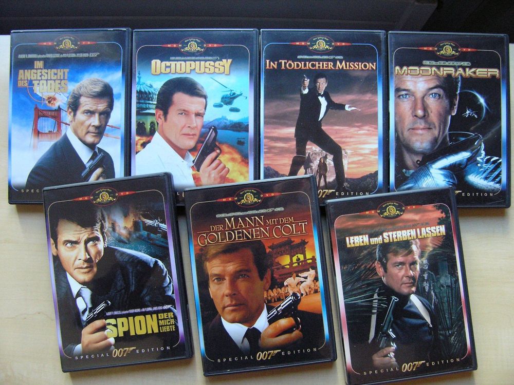 007 JAMES BOND ROGER MOORE COLLECTION (Gebraucht) in Zuzwil SG für CHF 41.5 – mit Lieferung auf ...