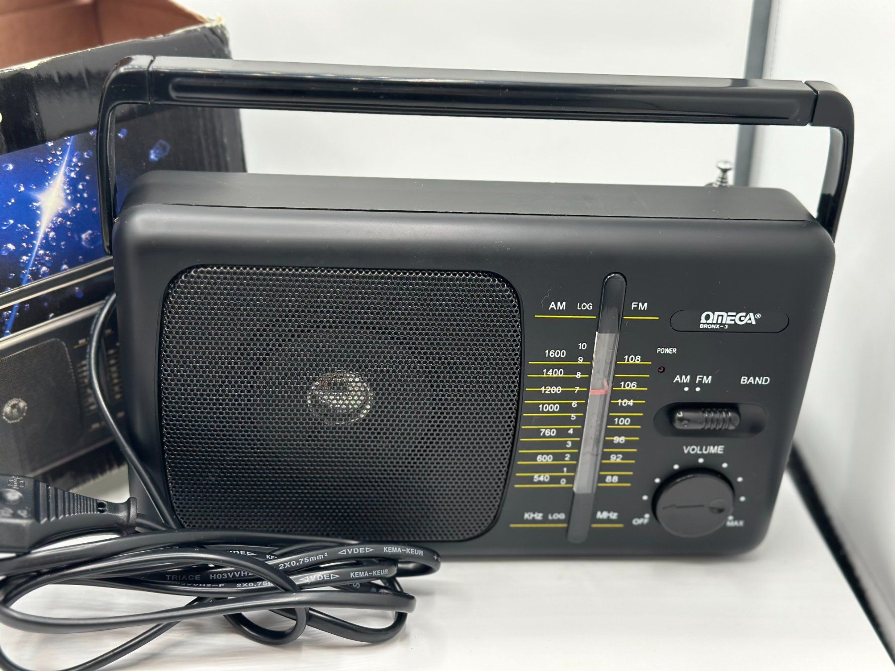 RADIO vintage 1990 ! Omega Bronx-3 3003 +Test OK! FM (Gebraucht) in ...