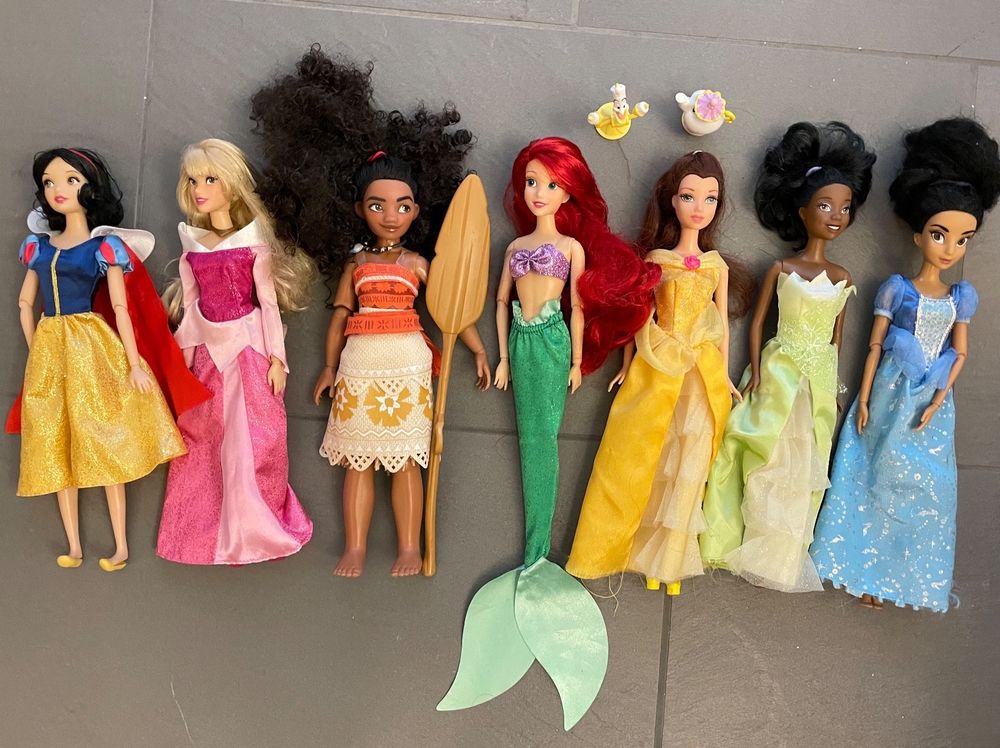 7 Disney Prinzessinnen (Gebraucht) in Zürich für CHF 39 – mit Lieferung ...