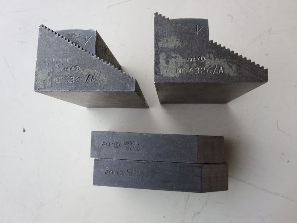 AMF Spannpratzen und Stufenböcke für Fräsmaschine (Gebraucht) in ...